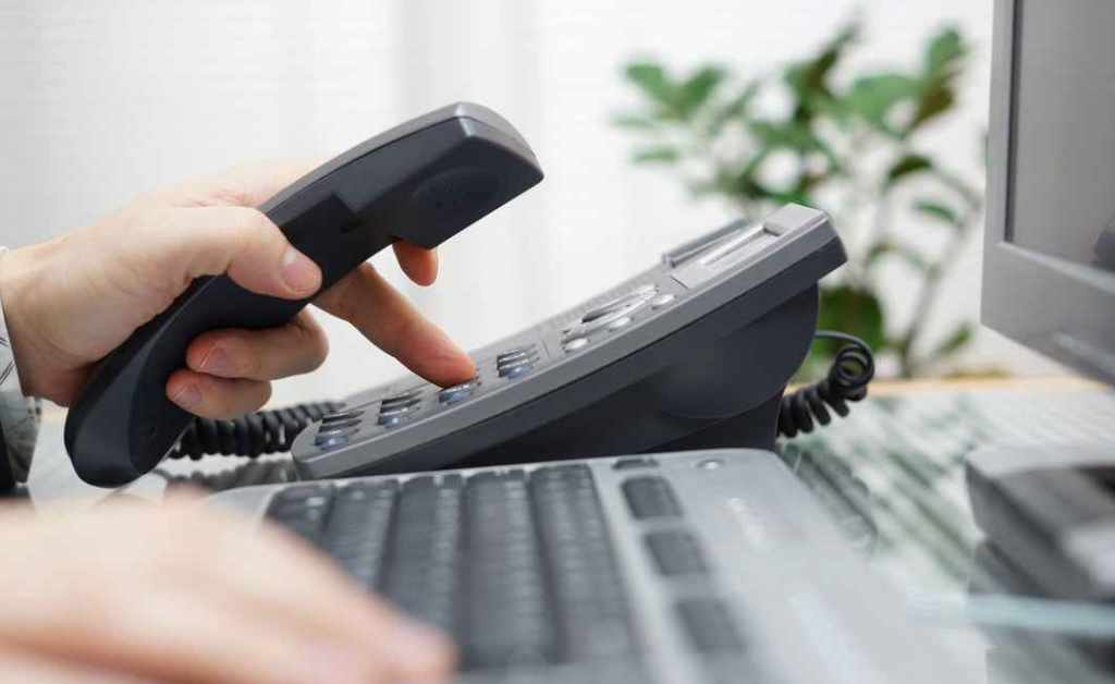 Top 10 Best Business VoIP Providers in 2018 - Technig